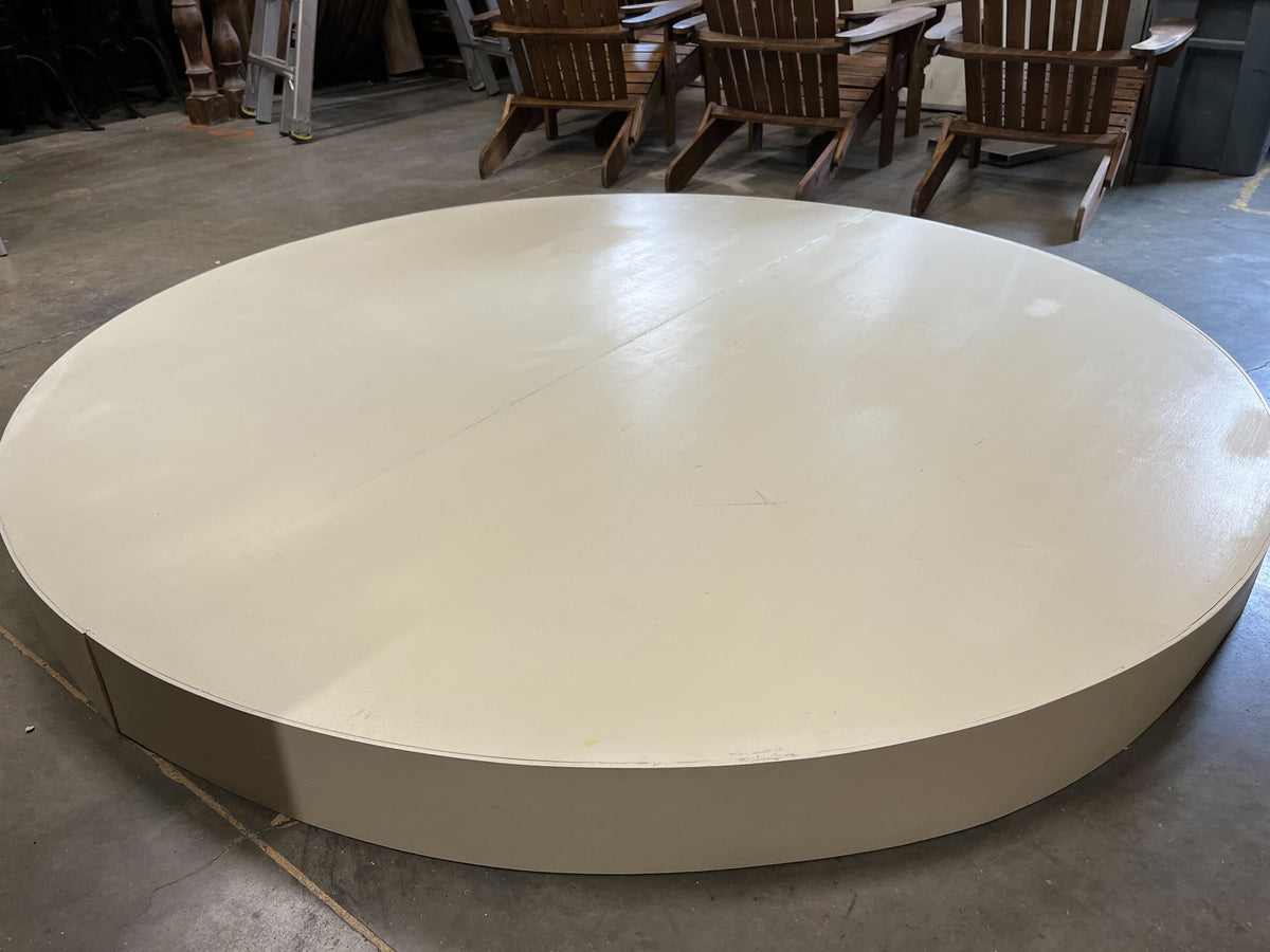 White Aisle Platform – Tavolo Rental